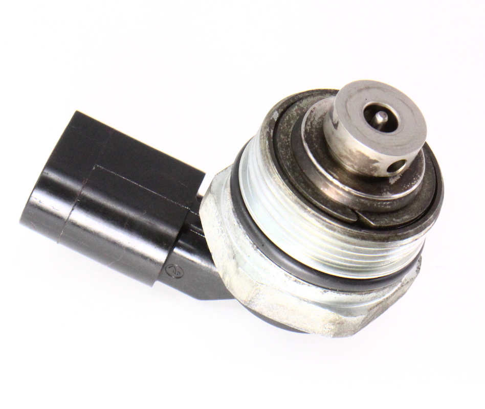 Fuel Pressure Regulator Vw Gti Jetta Mk5 Passat Audi A3 A4 Tt 06f 127