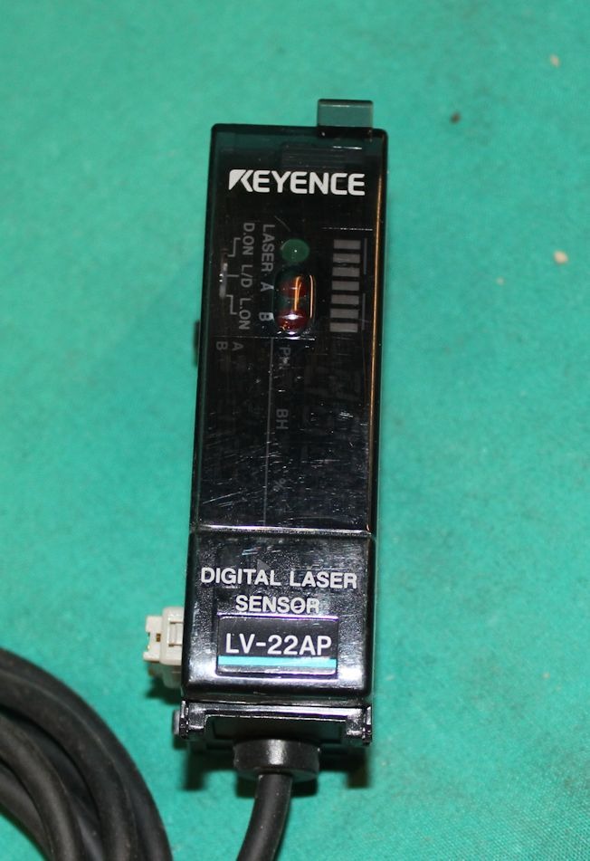 Keyence LV-22AP Digital Laser Sensor NEW