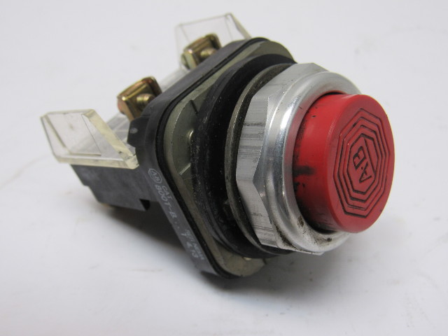 Allen Bradley 800T-B Ser T 600V 30mm Red Momentary Contact Push Button Lot Of 3 | Bullseye ...