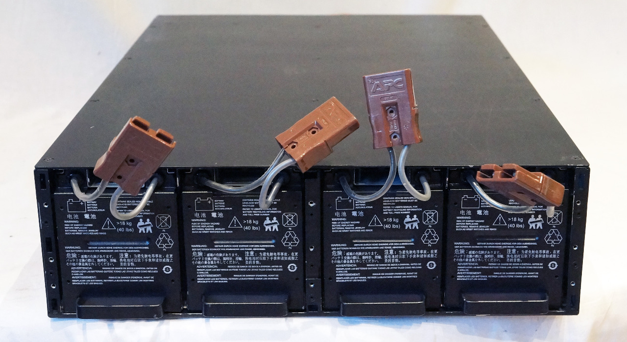 APC SURT192XLBP SMART-UPS RT 192V RM 3U BATTERY PACK W/ 4* RBC44 | eBay