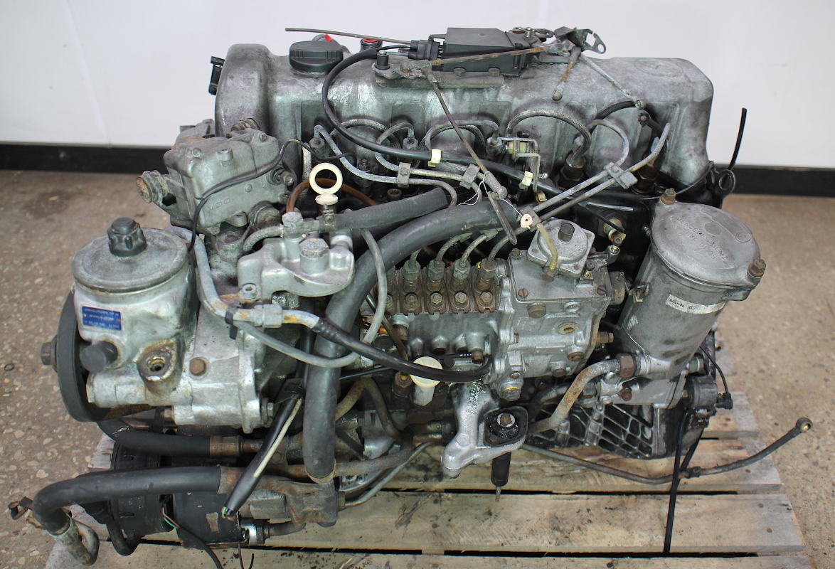 OM617 951 Mercedes Turbo Diesel Complete Engine Long Block W126 W123 ...