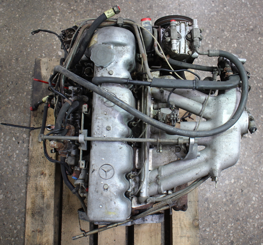 M130.981 Mercedes 6 Cylinder Gas Complete Engine Long Block 280 280S 280SE