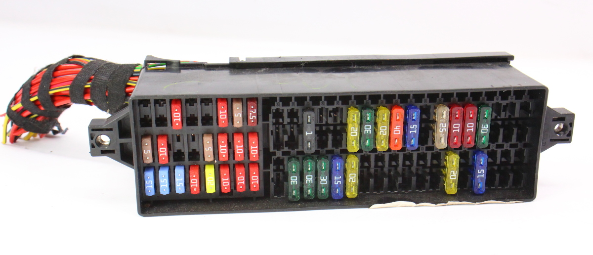 Interior Dash Fuse Panel Box 11 18 VW Jetta Sedan MK6 Sedan Genuine Interior Dash Fuse Panel Box 11 18 VW Jetta Sedan MK6 Sedan Genuine