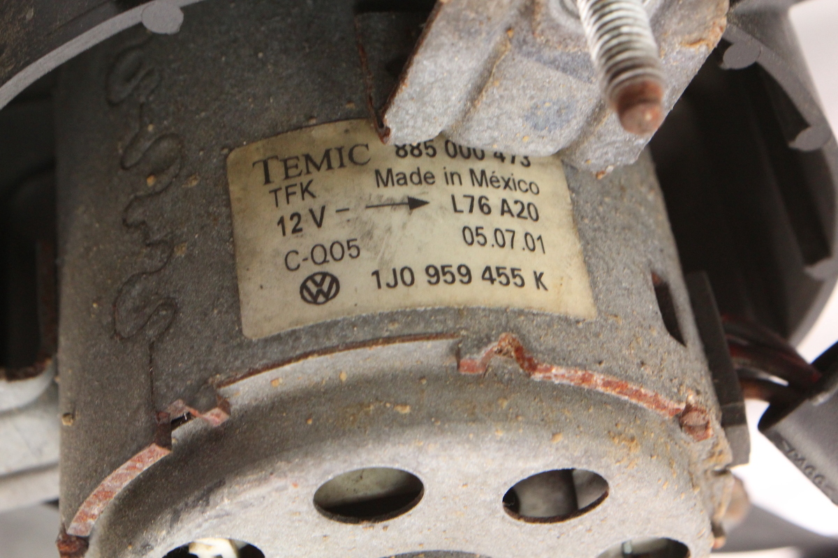 RH Radiator Electric Cooling Fan VW Jetta Golf GTI Beetle Genuine 1J0 ...