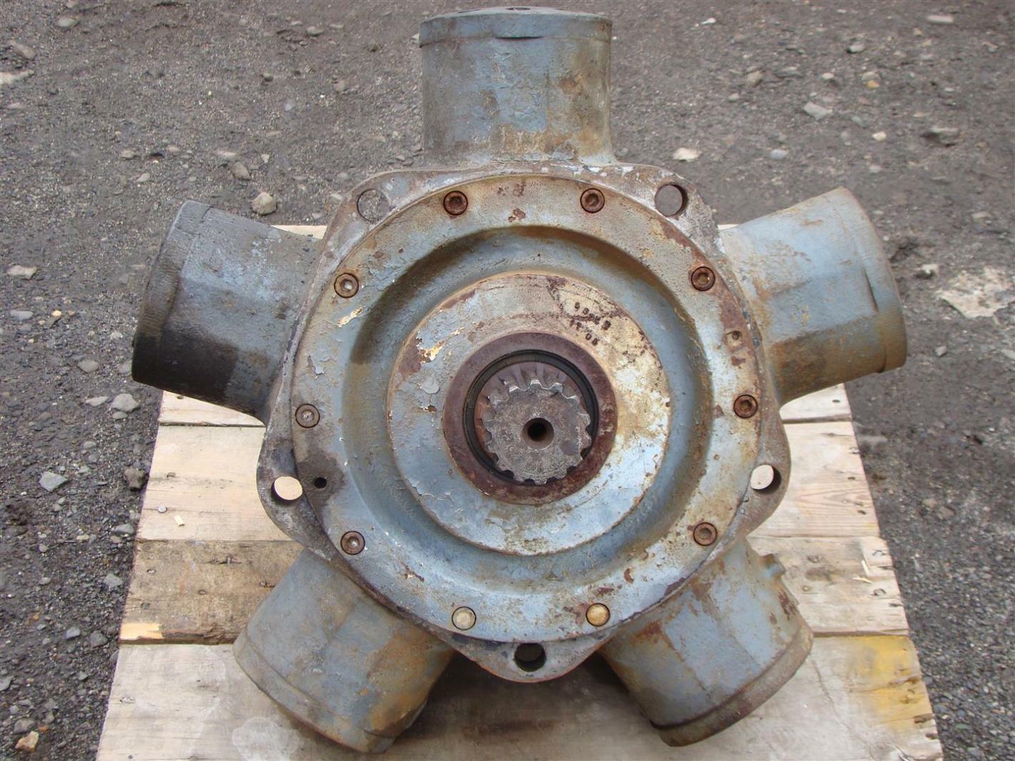 Staffa Hydraulic Motor 890968 | Joseph Fazzio, Incorporated