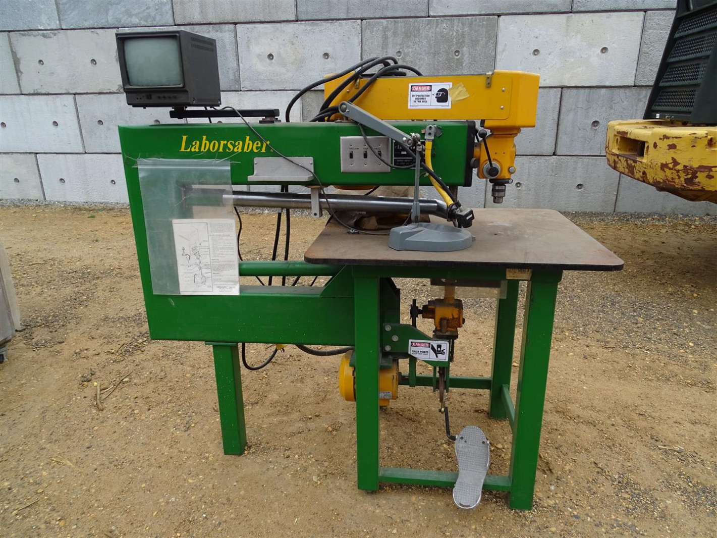 Laborsaber Ultramatic Retractable Die Saw Foot Operated Jig & Drill ...