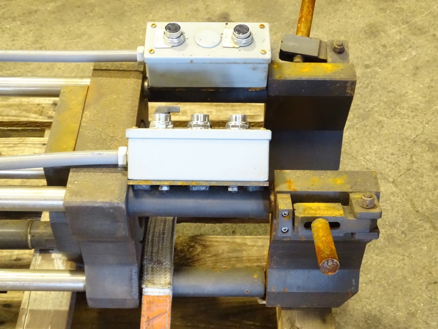 Hydratight Biach Nuclear Pneumatic Tensioner, Stud Drive Tool , I650II ...