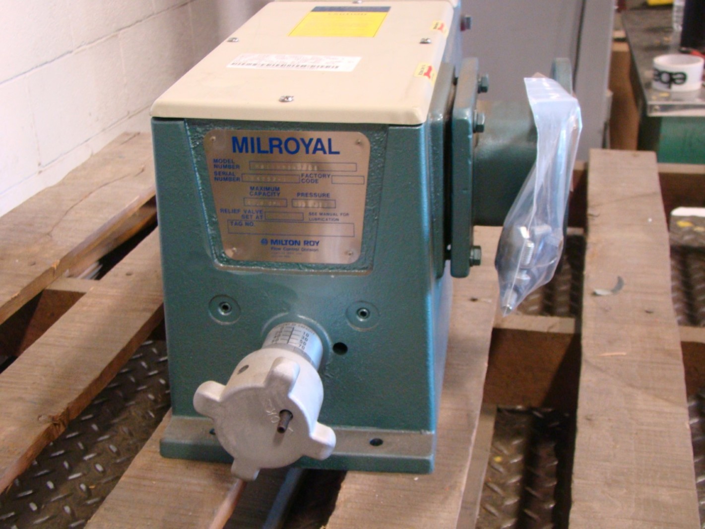 Milton Roy Milroyal Pump, 235psi , MB1-M95-P281 | Joseph Fazzio ...