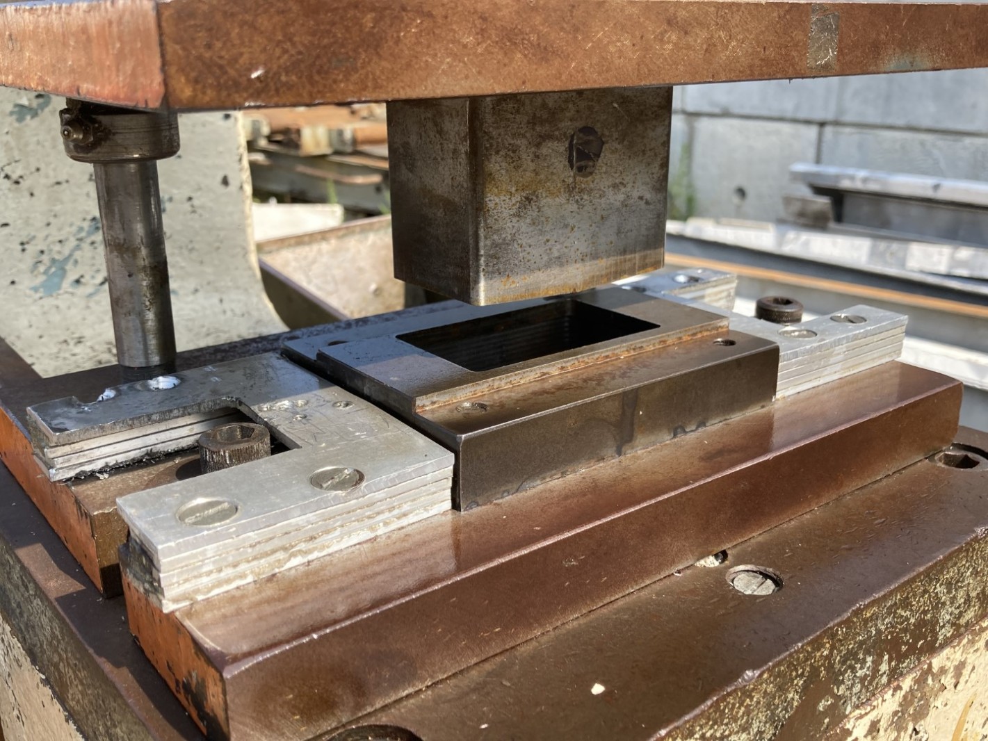Excelsior Sheet Metal Punch, With Die For Electrical Receptacle Box ...