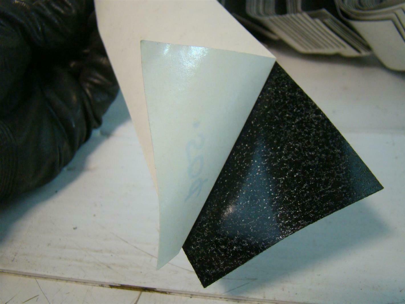 (100) Safety Grip Grit Paper Strips | Joseph Fazzio, Incorporated