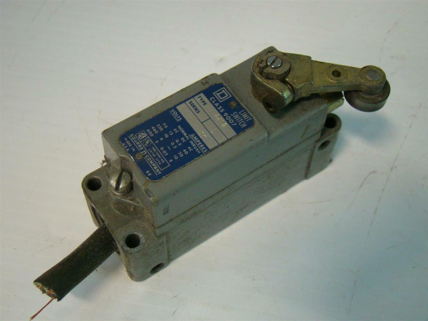 Square D Limit Switch 115/230V C CE AW12 | Joseph Fazzio, Incorporated