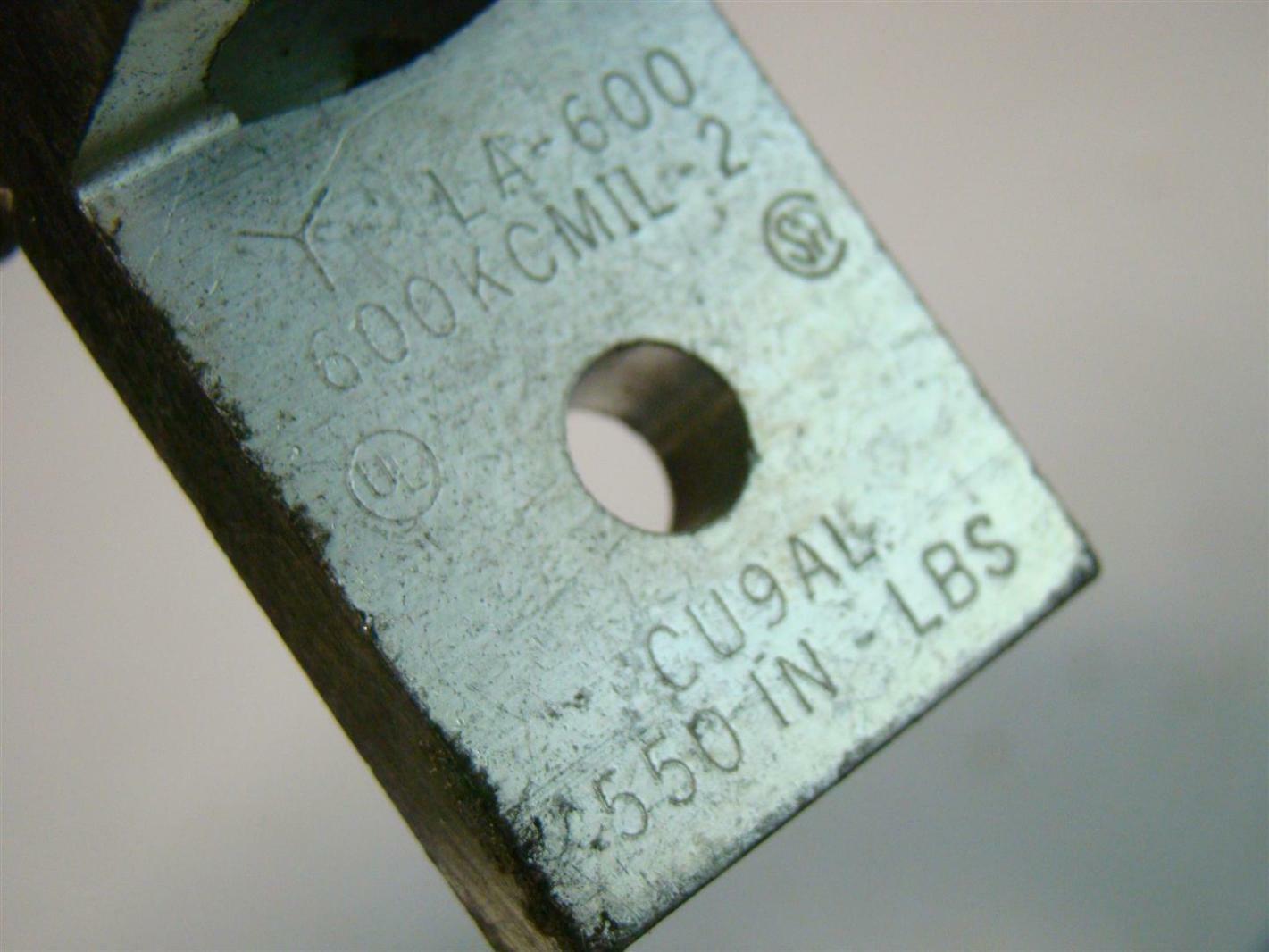 Cable Lug LA-600 600KCMIL-2 CU9AL 550IN-LBS | Joseph Fazzio, Incorporated