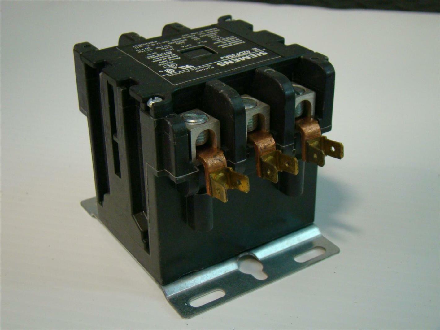 Siemens Furnas Definite Purpose Contactor 42DF35AJ 50A 3 POLE 24v Coil ...