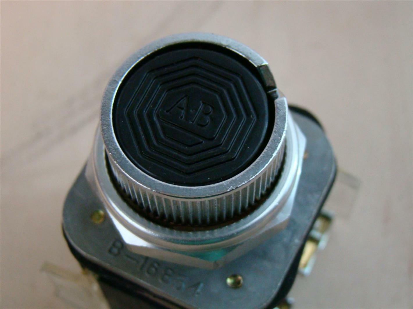 Selector Push Button at Andres Lowe blog