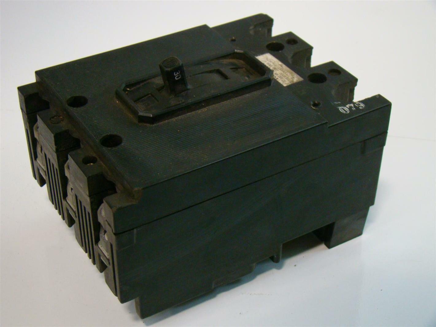 ITE Circuit Breaker 3Pole 125/250Vdc 30A EE3-B030 | Joseph Fazzio ...