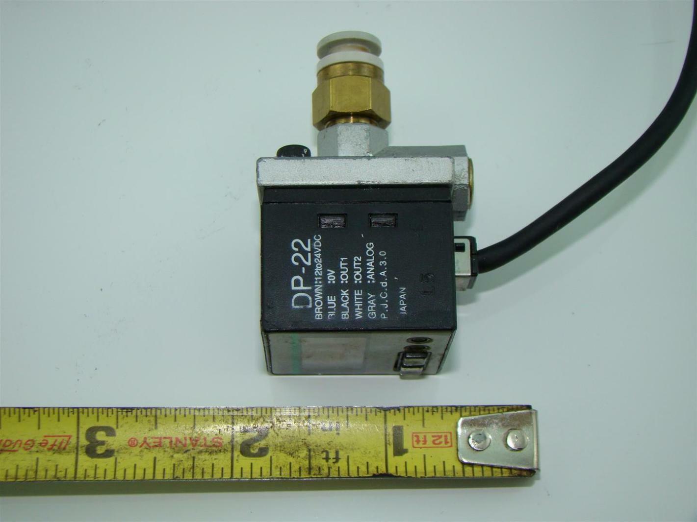 Sunx Digital Pressure Sensor Dp-22 Brown 12 To 24 Vdc | Joseph Fazzio ...