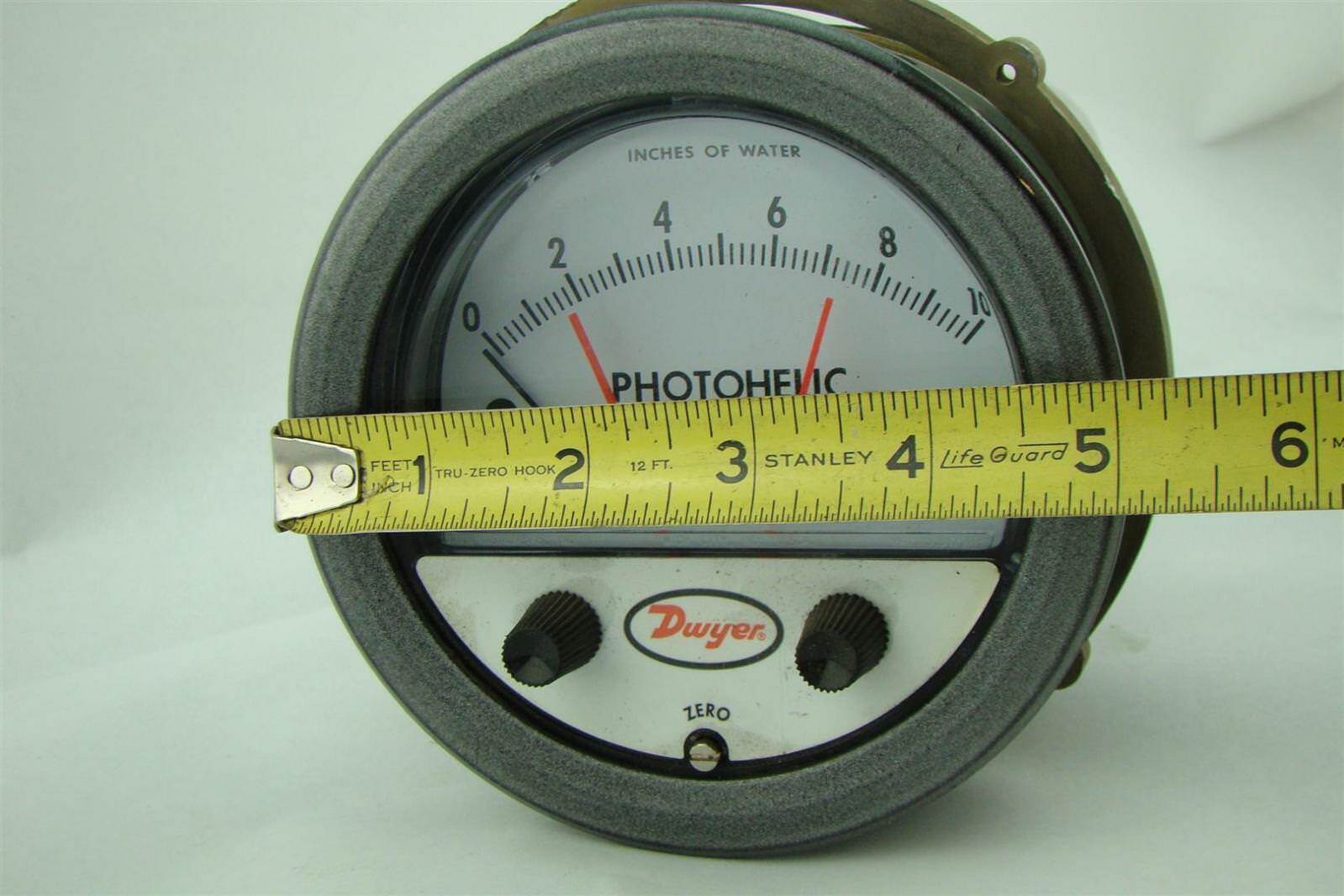 Dwyer A3000 Photohelic Switch-Gage-Transmitter, Max 35 Psig, 120V, 60Hz ...