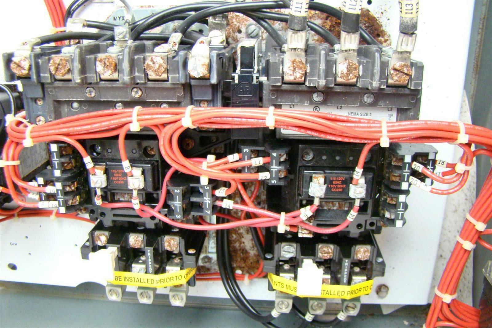 Allen-Bradley Multi-Speed Combination Starter 480/120V 3PH 522F-NX10 ...