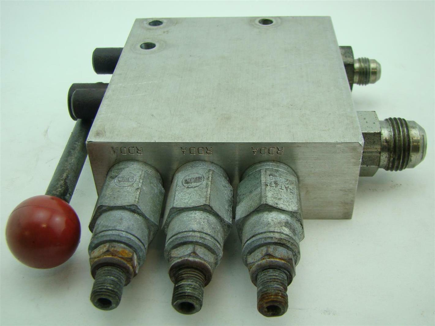 Hydraulic Manual Lever Control Valve A205 03F B01 0167-A2 | Joseph ...