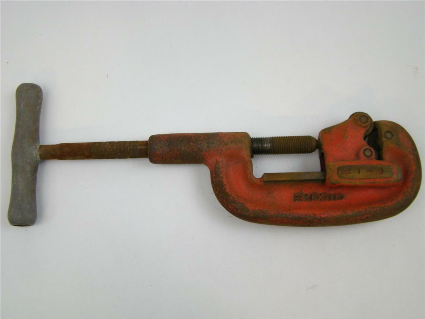 Ridgid Heavy Duty Pipe Cutter tool, 1-2 , 2A | Joseph Fazzio, Incorporated