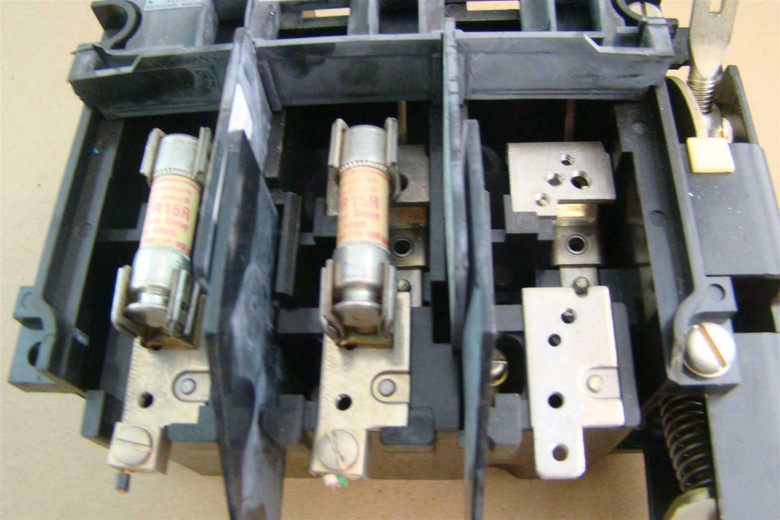 Allen-Bradley Disconnect Switch Series A, 30A, 3 Pole, 600vAC, 1494V ...