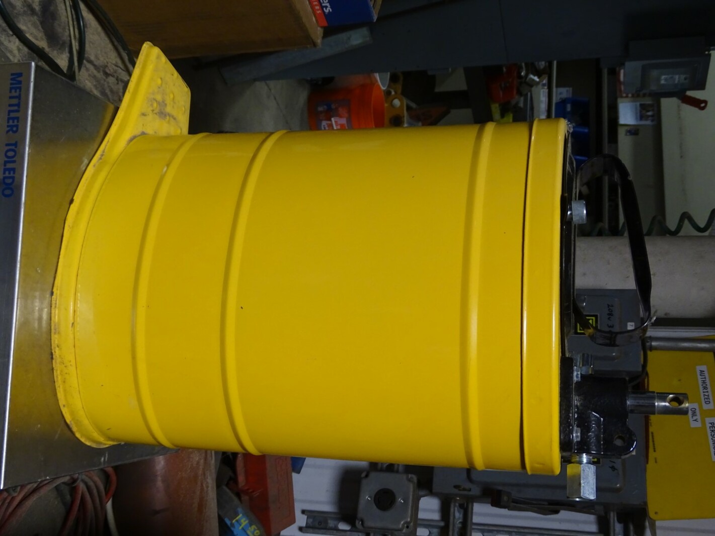 Tacsa Grease Pump, Lube Dispenser 20kgs 5000psi, 7H1680 | Joseph Fazzio ...