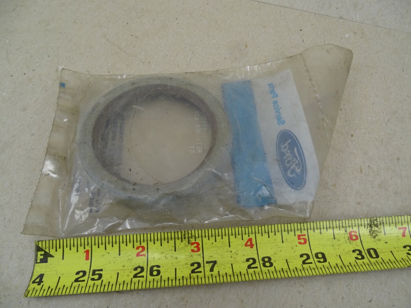 Ford Retainer Assembly , D2TZ-4813-A | Joseph Fazzio, Incorporated