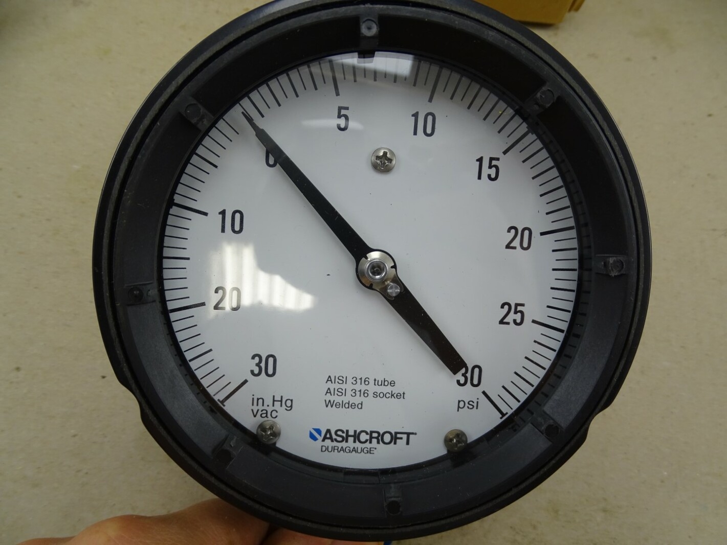 Ashcroft DuraGauge 4-1/2" 0-30, 45-1279-SS-02L-30MIV | Joseph Fazzio ...