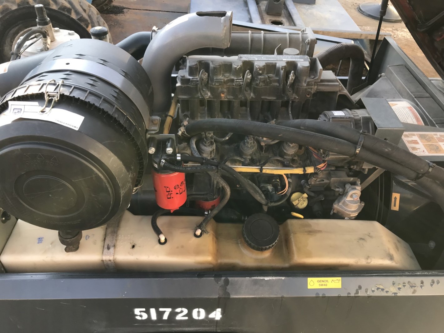 Chicago Pneumatic 185CFM Portable Air Compressor 49HP Deutz Diesel ...