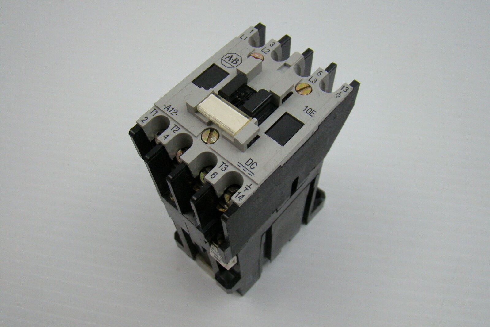 Allen-Bradley 220/230V Contactor 100-A12NZ*3 | Joseph Fazzio, Incorporated