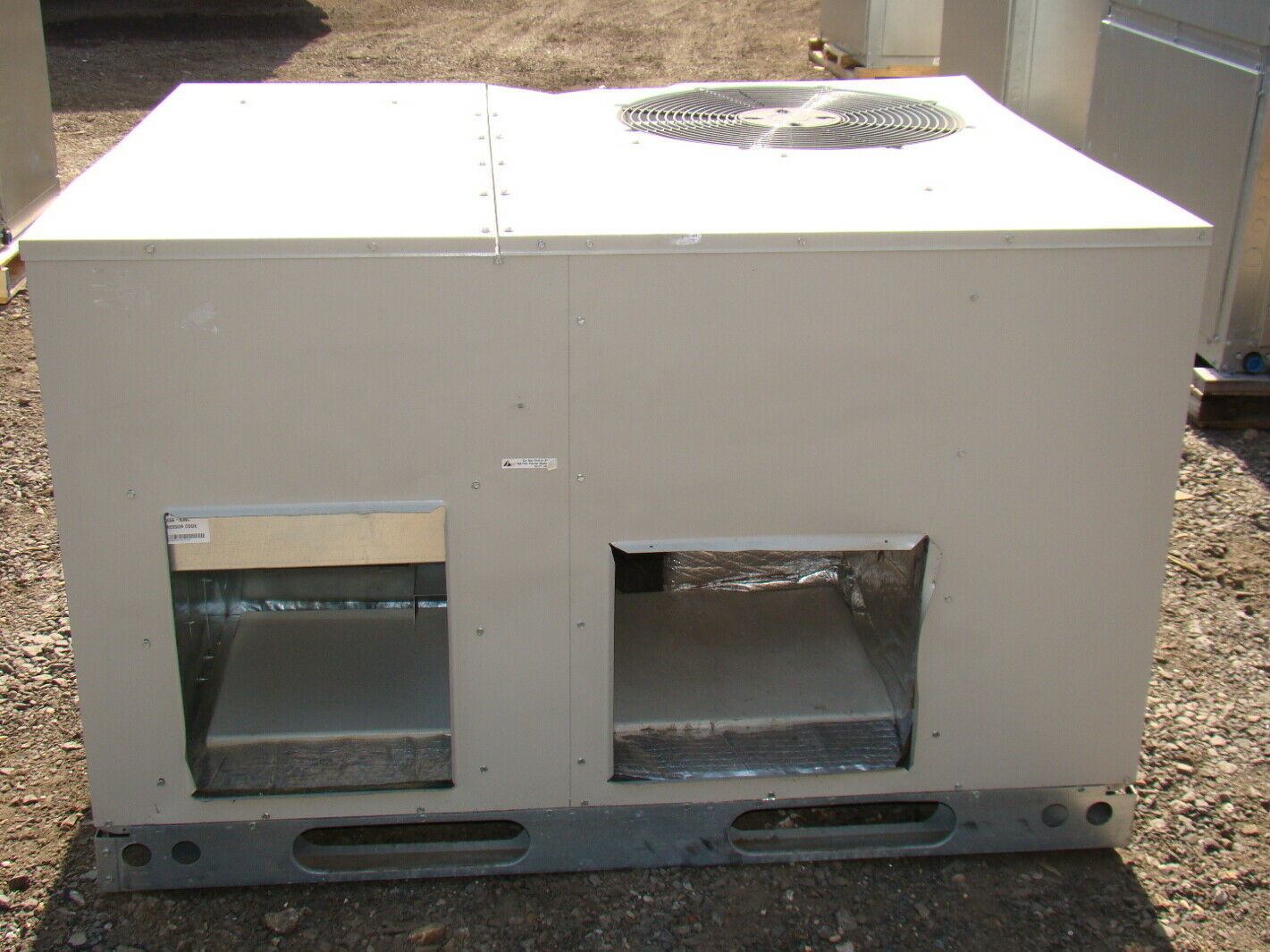 Nordyne 36,000 BTU Three Phase Single Packaged Air Conditioning 12 SEER ...