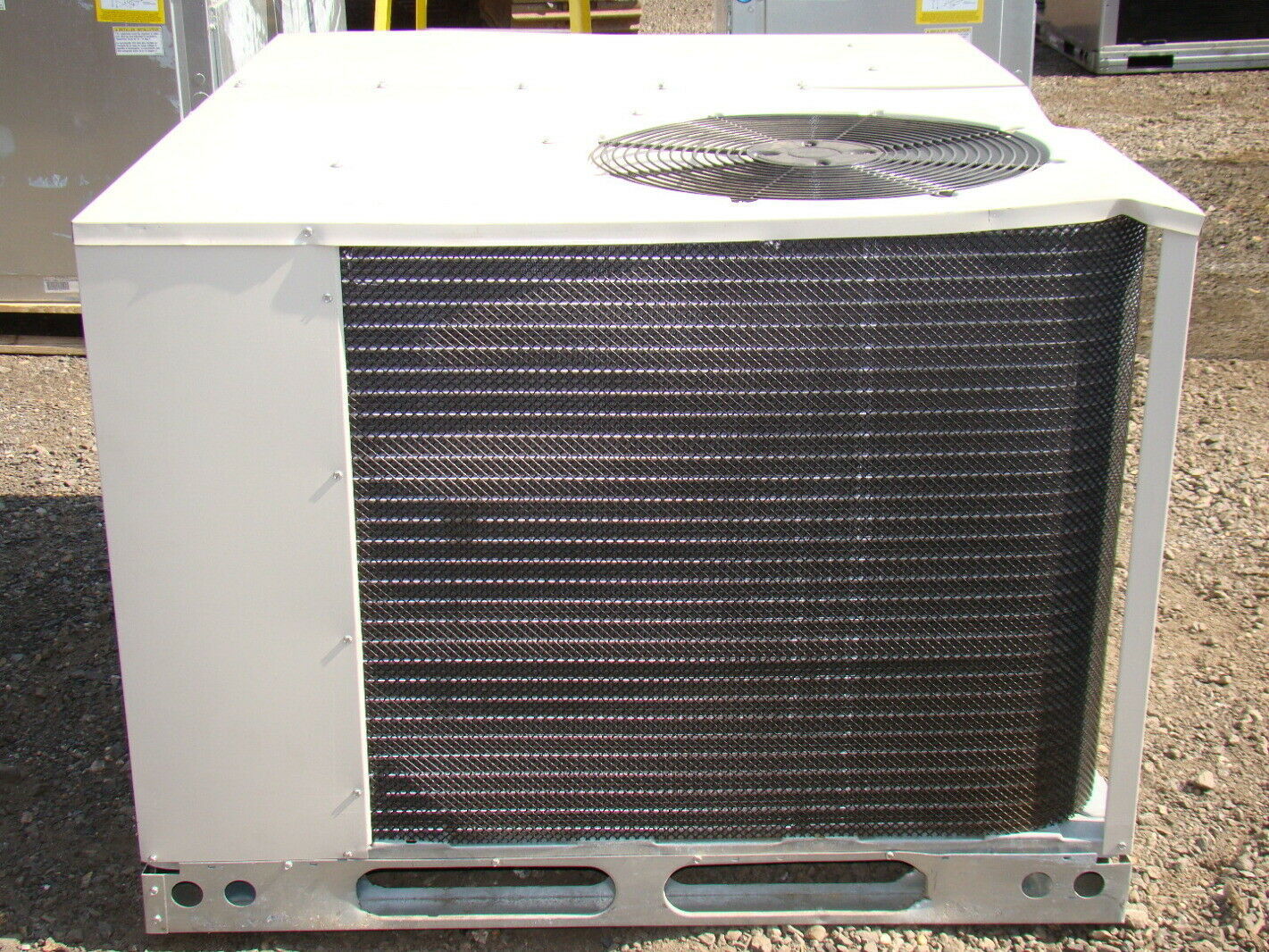 Nordyne 36,000 BTU Three Phase Single Packaged Air Conditioning 12 SEER ...