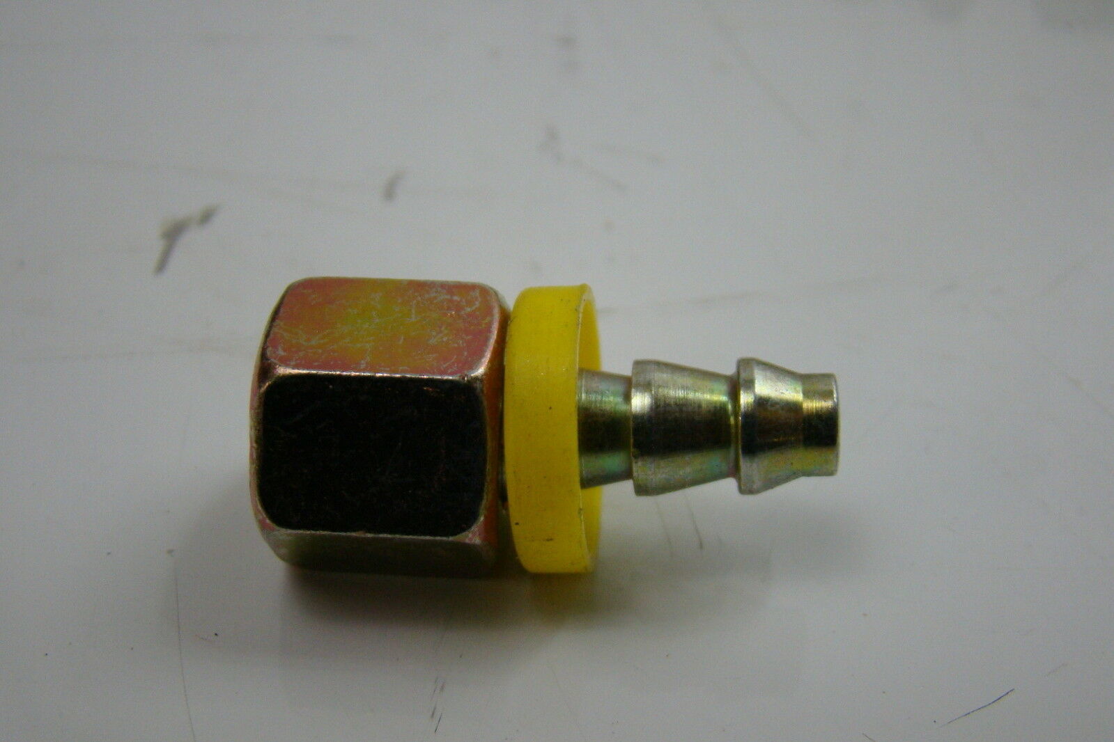 Parker Hose Push-Lok Fitting 3C382-8-4 | Joseph Fazzio, Incorporated