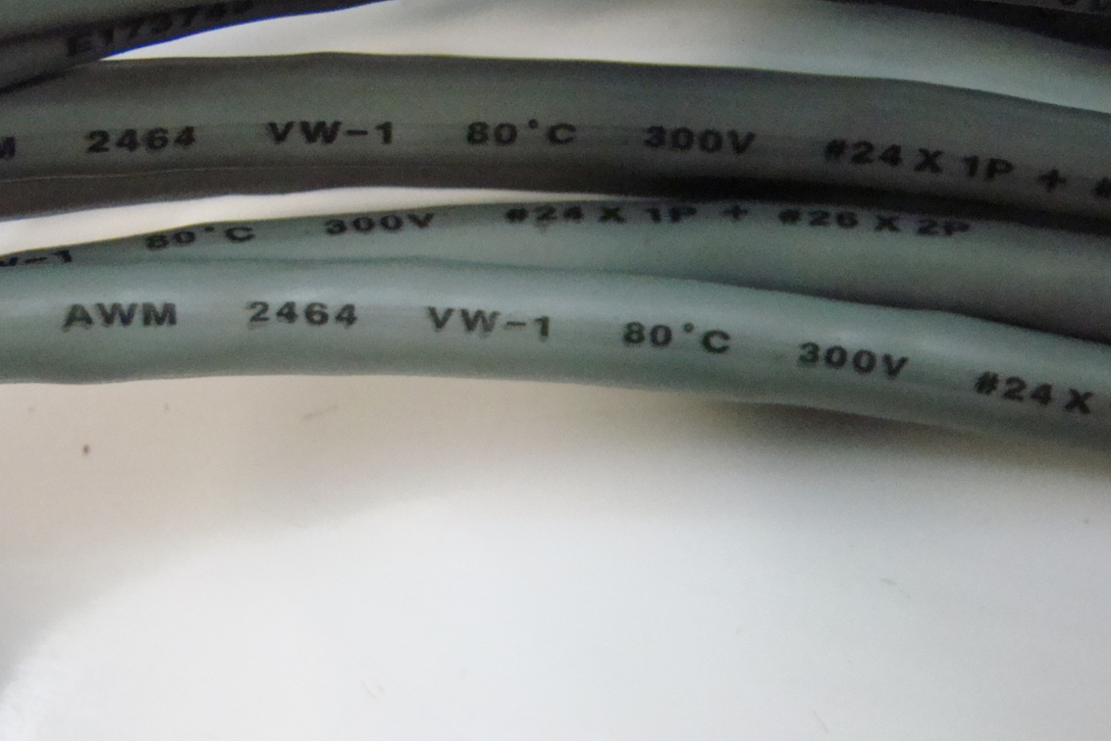 E173743 AWM 2464 VW-1 300V 16' Cable Connector | eBay