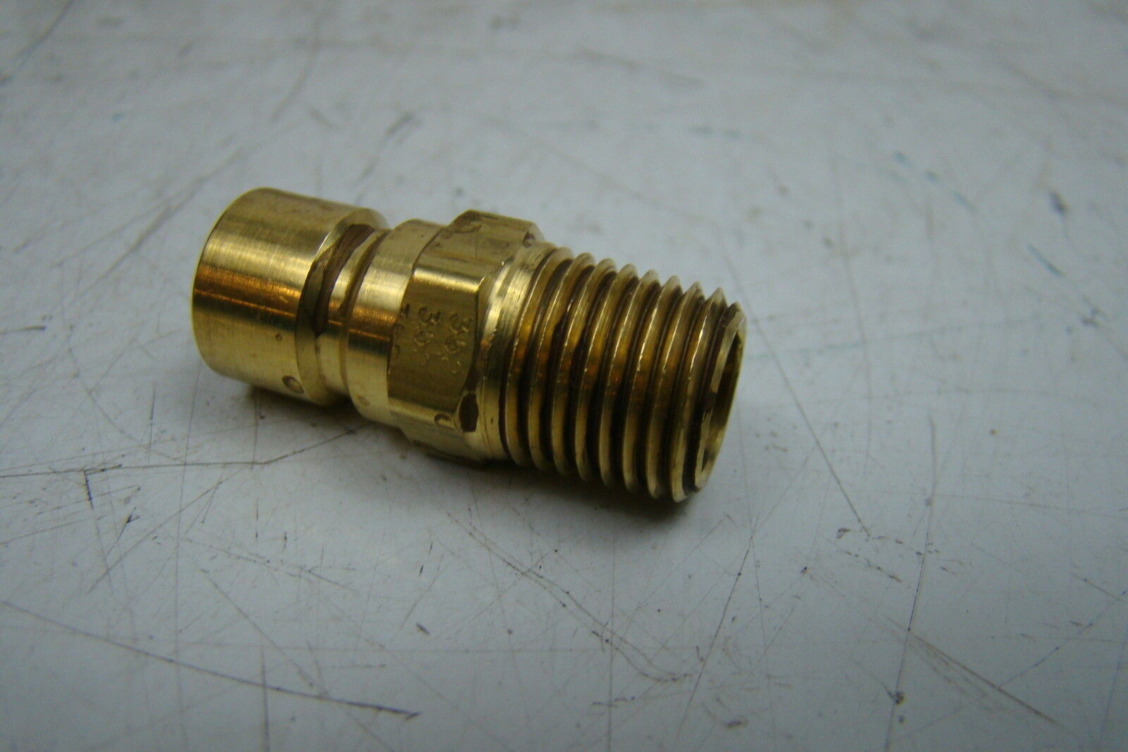 ( Qty 20 ) Parker Fitting Male Quick Disconnect PN-352-1/4-19 | Joseph ...