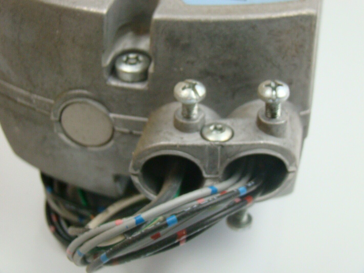 Siemens Rotarty Electronic Damper Actuator GCA226.1U | Joseph Fazzio ...