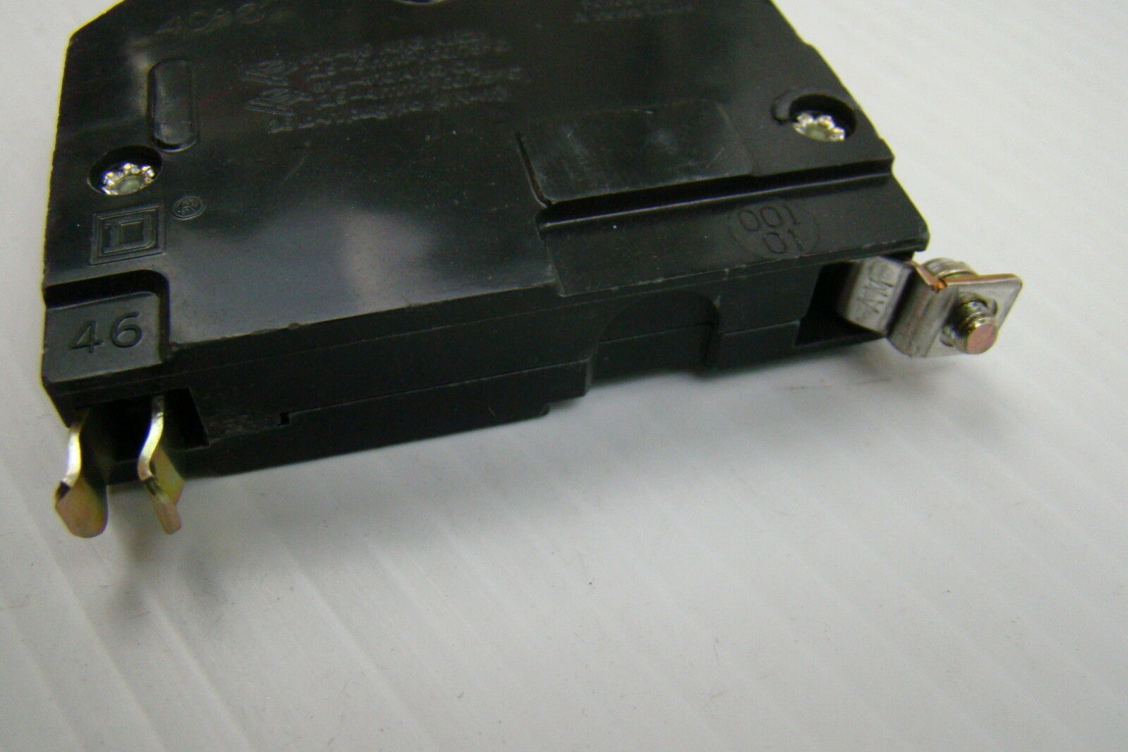 Square D Breaker QOB 1 Pole 15 Amp 120/240V | Joseph Fazzio, Incorporated