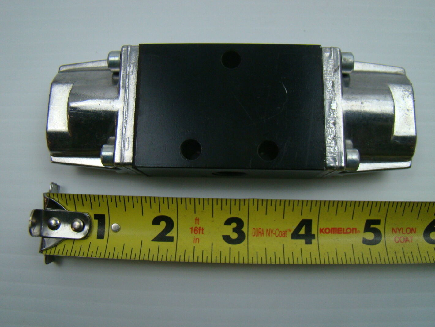 ARO Pneumatic 3 Way Pilot Valve E252PS | Joseph Fazzio, Incorporated