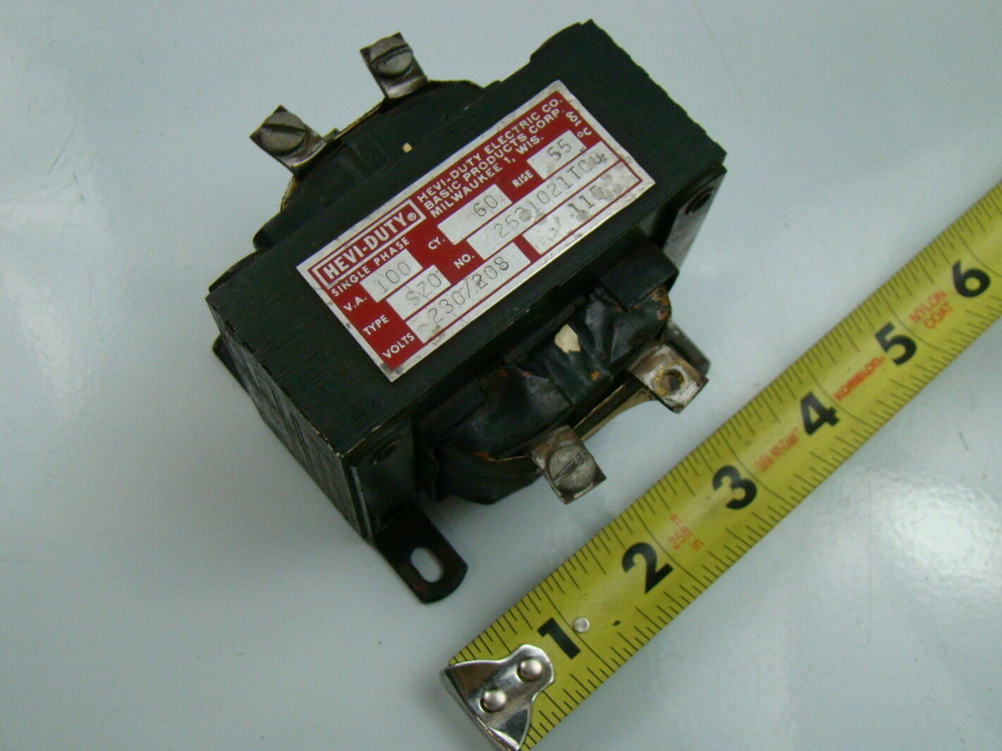 Hevi-Duty 100va Transformer Type SZ0 230/208Vx115v 2521021T00 | Joseph ...