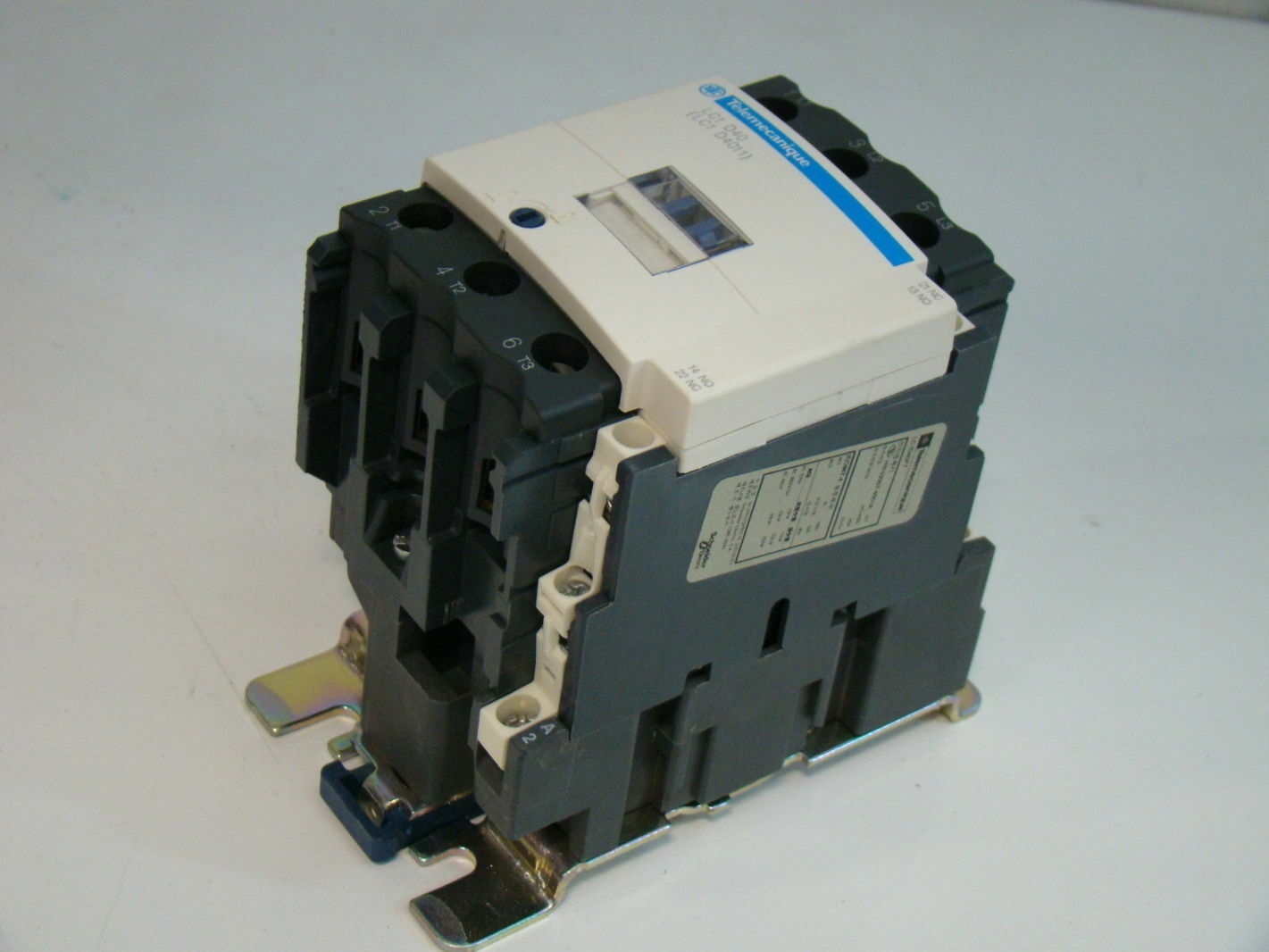 Telemecanique Schneider Electric 110V 22kW Contactor LC1D40F7 | Joseph ...