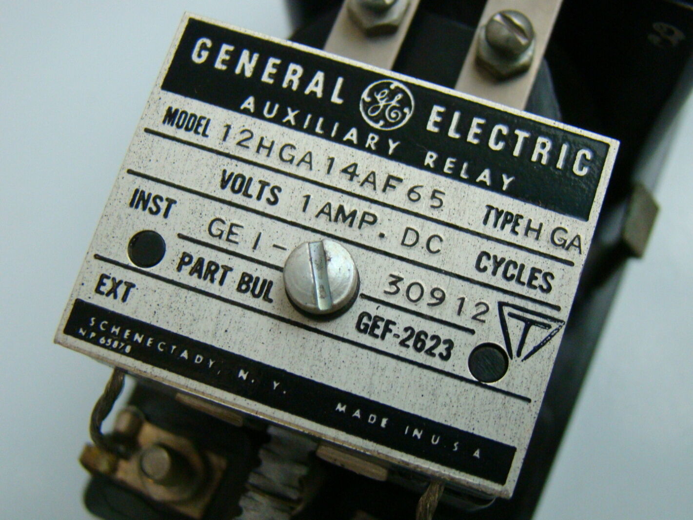 General Electric 1 Amp Auxiliary Relay 12HGA14AF65 | Joseph Fazzio ...