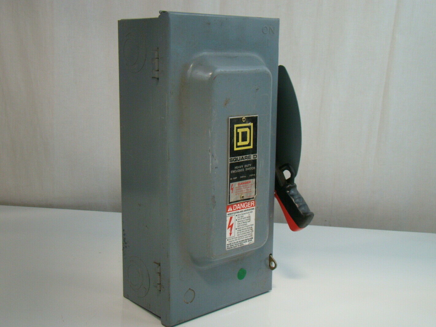 Square D 60A 240VAC Safety Switch H222N | Joseph Fazzio, Incorporated