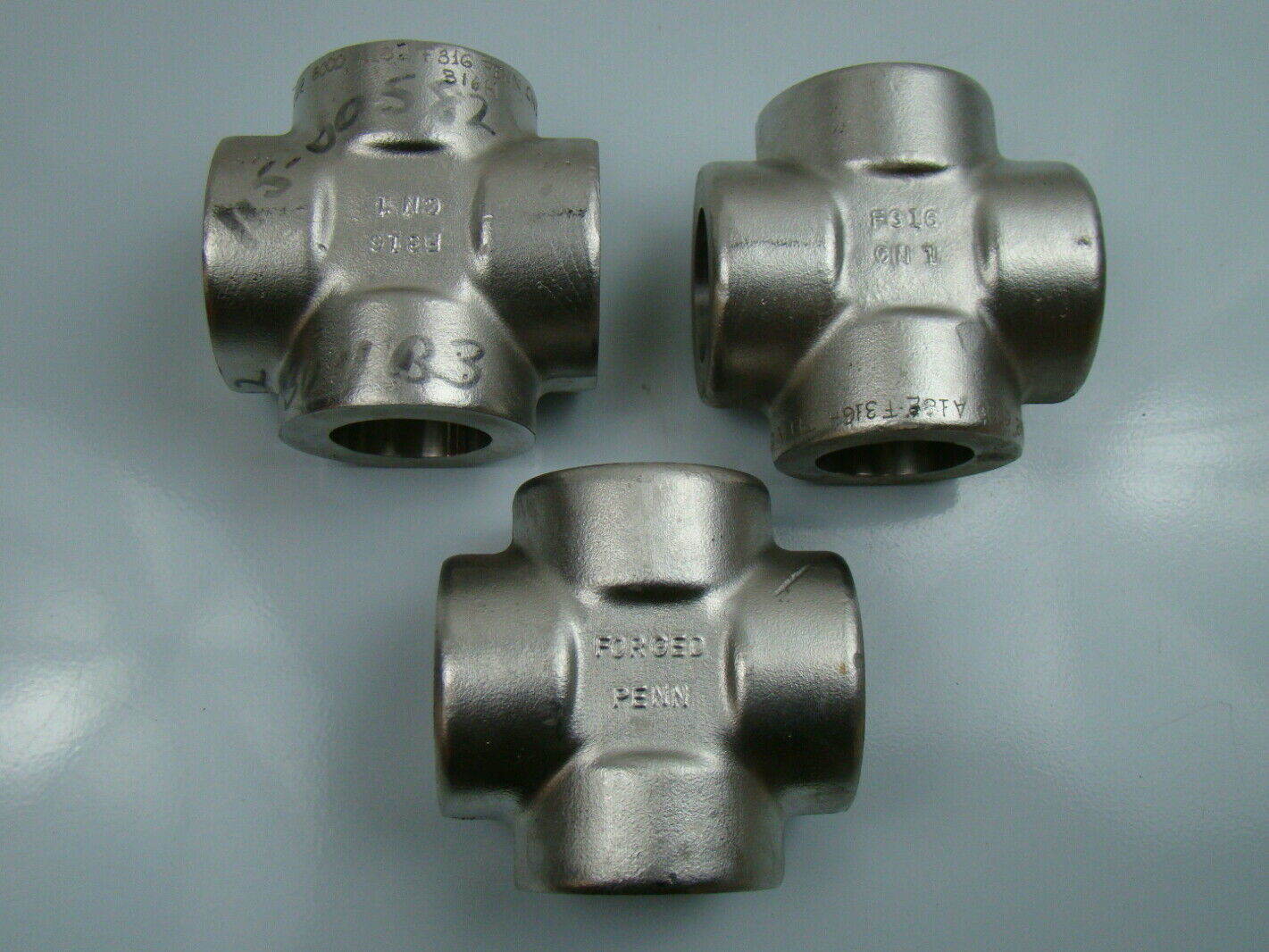 Stainless Steel 1-1/2" Cross Pipe | Joseph Fazzio, Incorporated