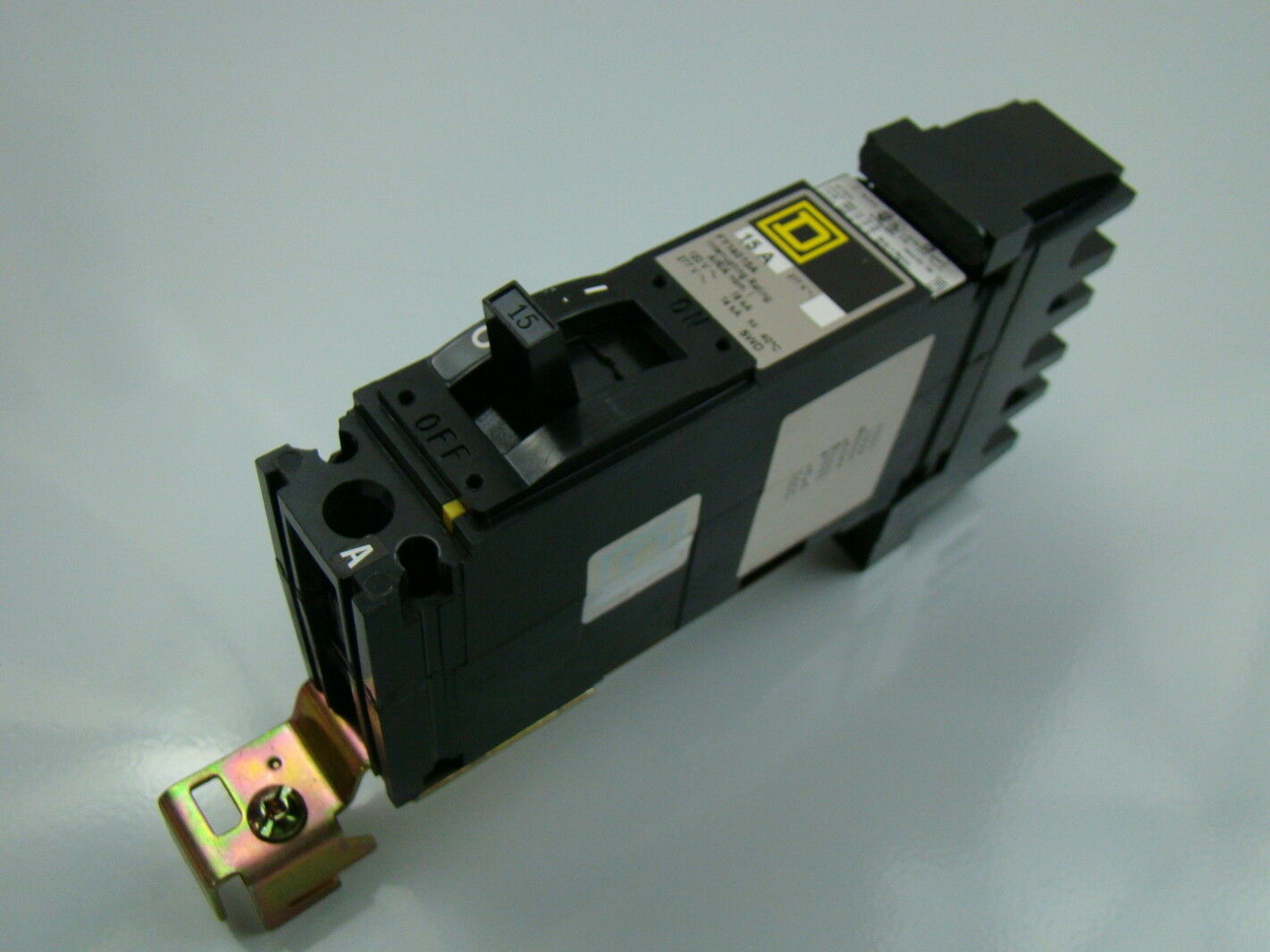 Square D 277V 15A Circuit Breaker FY14015A | Joseph Fazzio, Incorporated