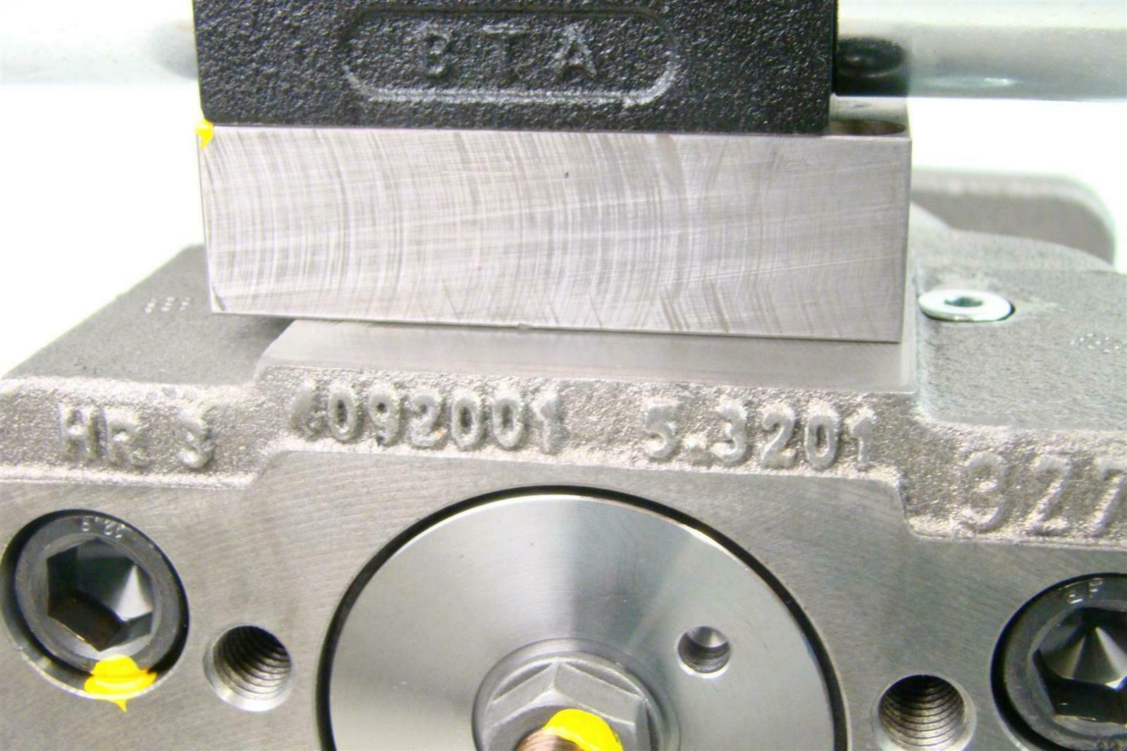 Parker PV Plus Axial Piston Hydraulic Pump , PV092R1K4T1NFDV | Joseph ...