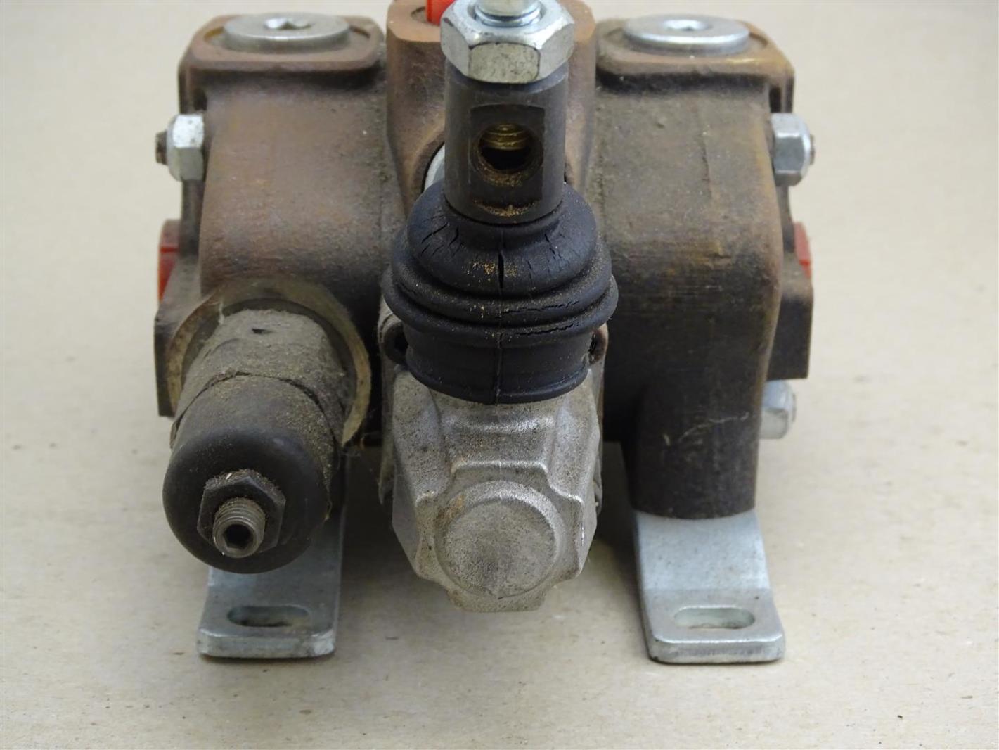 Walvoil Hydraulic Manual Control Valve Operator , 1-Spool | eBay