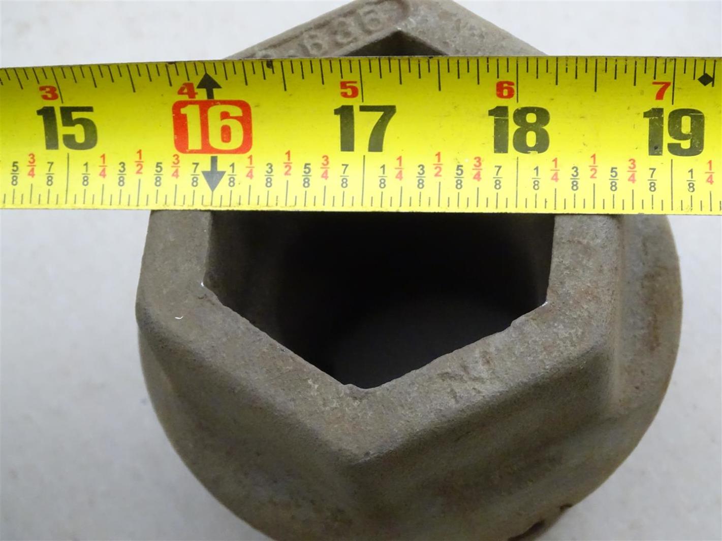 Williams Threader Die Socket 2 3/16" , E2-635 | Joseph Fazzio, Incorporated