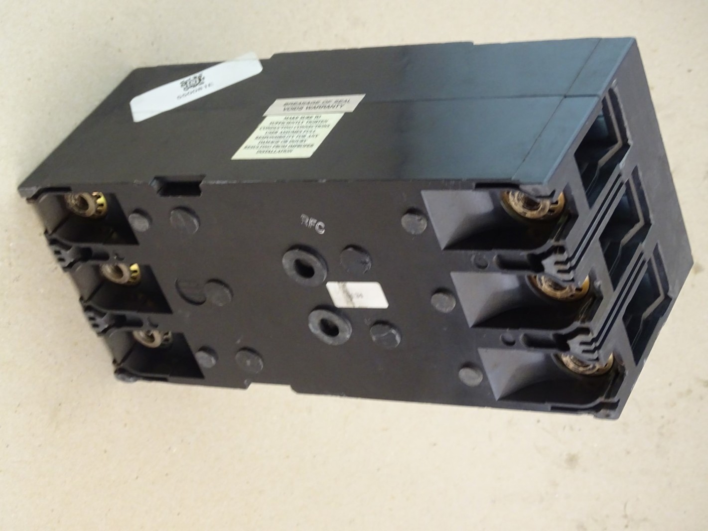 ITE Circuit Breaker Frame 3 Pole unit 125AMPS, 600VAC , FJ3B125 ...