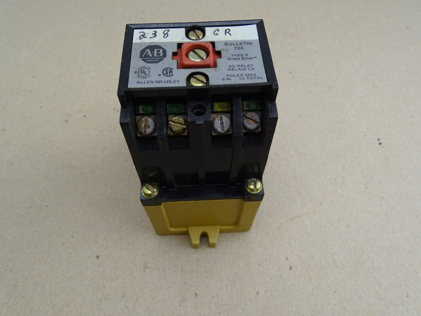 Allen Bradley AC Relay , 700-P400A1 SER B | Joseph Fazzio, Incorporated
