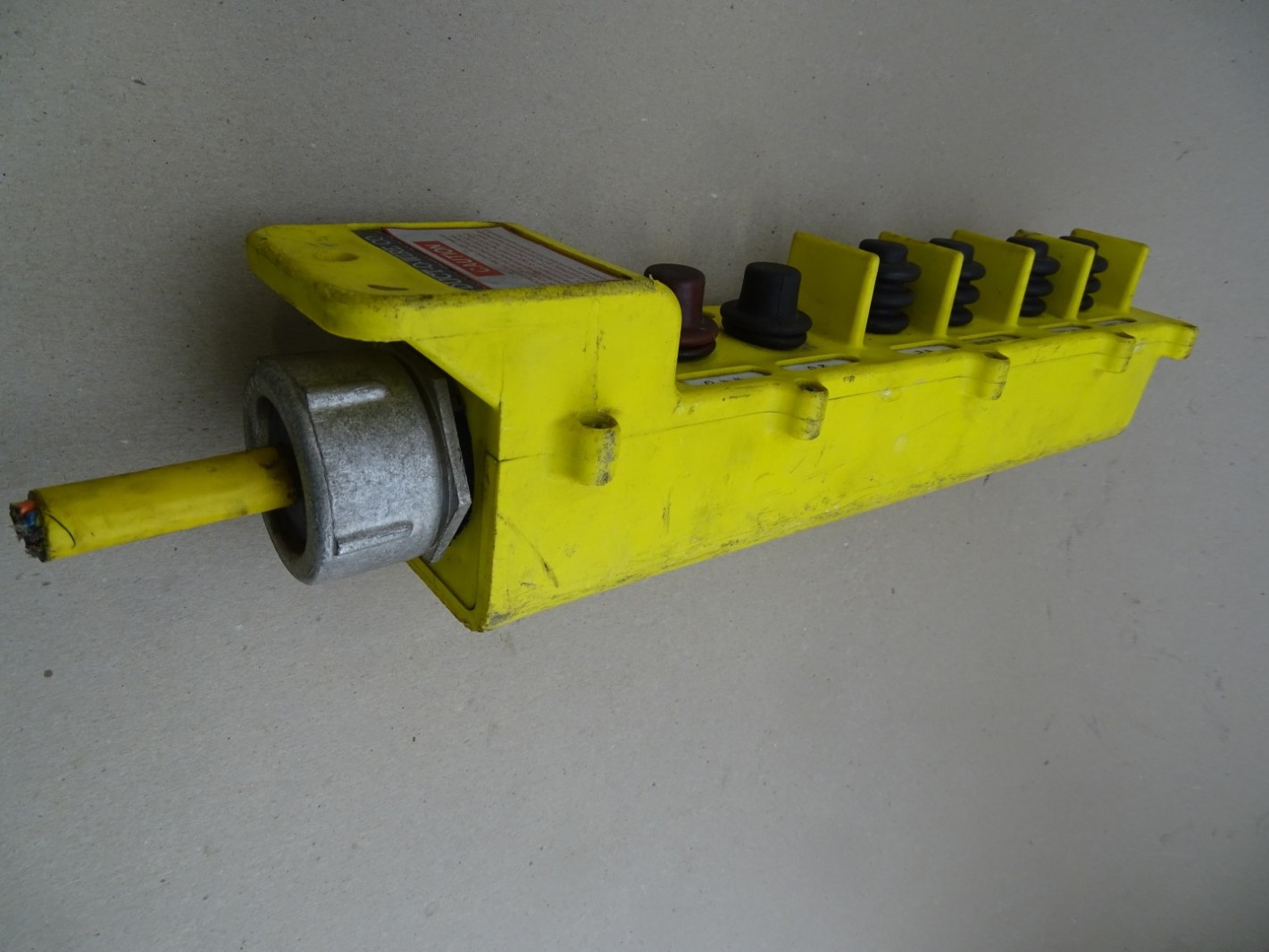 Duct-O-Wire Co. Push Button Crane Pendant , 6-Button | Joseph Fazzio ...